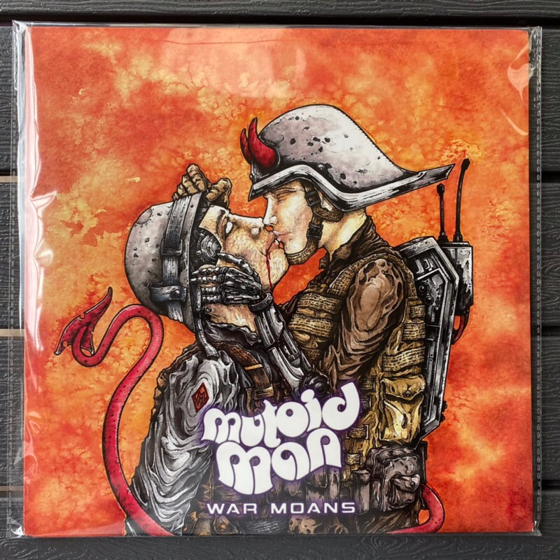 1 LP Vinyl แผ่นเสียง ไวนิล Mutoid - War Moons (มุมยับเล็กน้อย) (0832 ...
