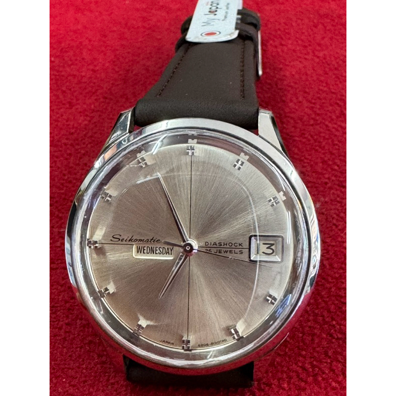 Seikomatic Diashock 26 jewels Automatic ฝาหลังราชาปลาโลมาสวมมงกุฎ ตัว ...