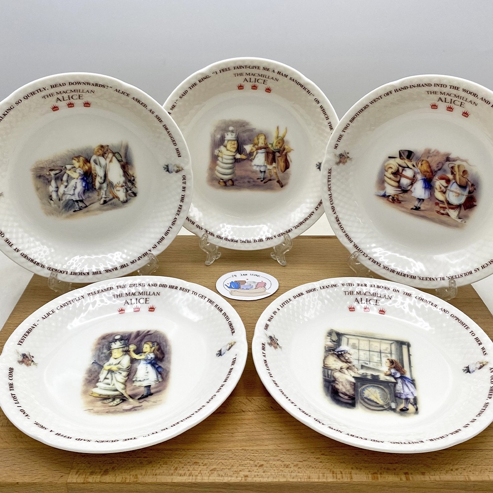 จานอลิซในแดนมหัศจรรย์ The Macmillan Alice มีให้เลือก 5 ลาย | Shopee ...