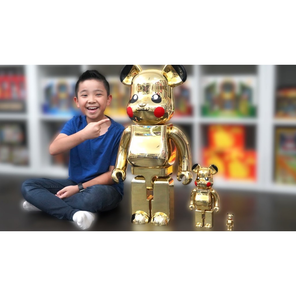 Bearbrick Pikachu Chrome 1000% 400% 100% | Shopee Thailand