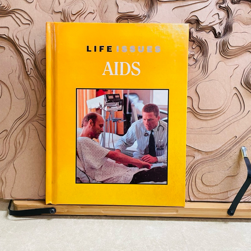 ค528 LIFE ISSUE AIDS book | Shopee Thailand