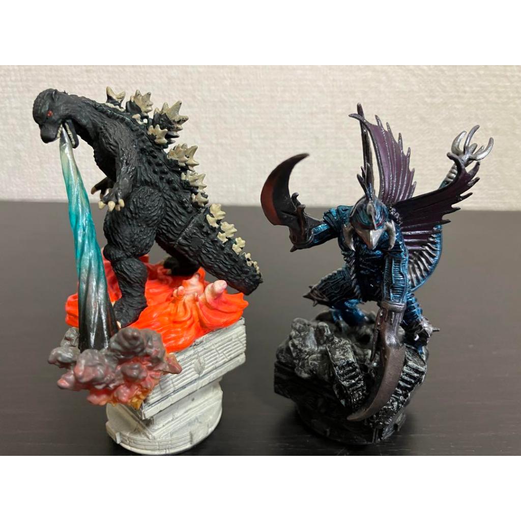 Godzilla Final Wars Chess Piece Collection EX ชุด 2 ชิ้น Godzilla Gigan ...