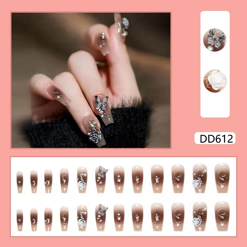 🇹🇭จัดส่งวันนี้🎁【R800】เล็บปลอมสำเร็จรูป เล็บปลอมยาว กันน้ำ หลากหลายสไตล์ ...