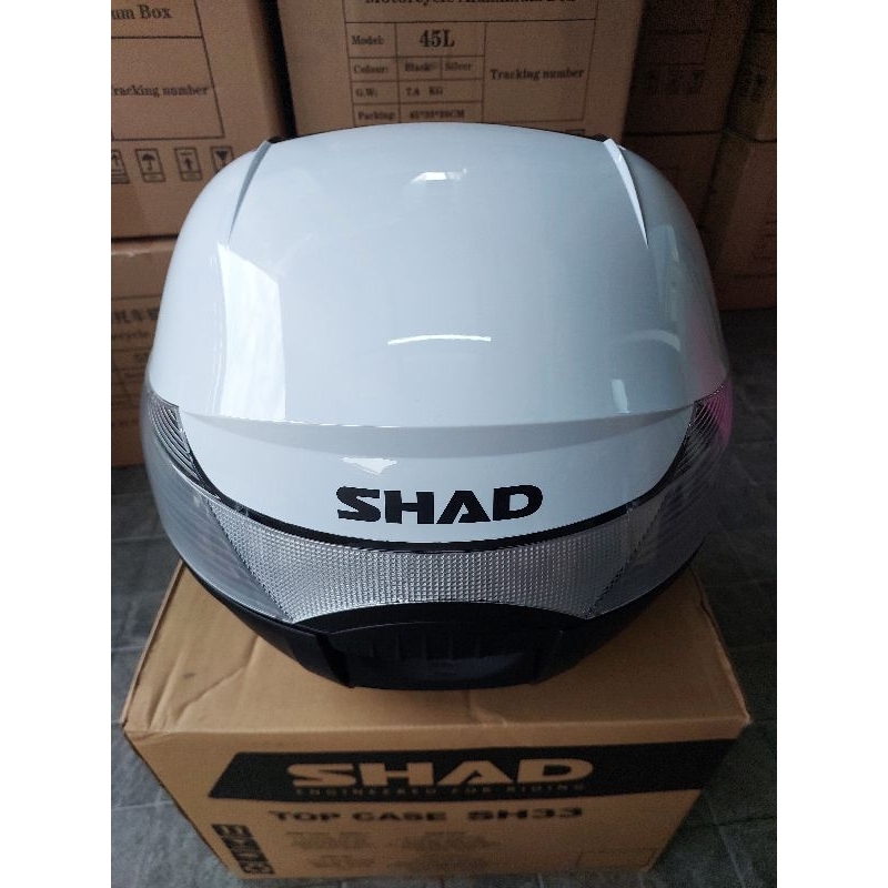 กล่องท้าย shad sh33 แท้100% มี4สีให้เลือก ผ่อน0% | Shopee Thailand
