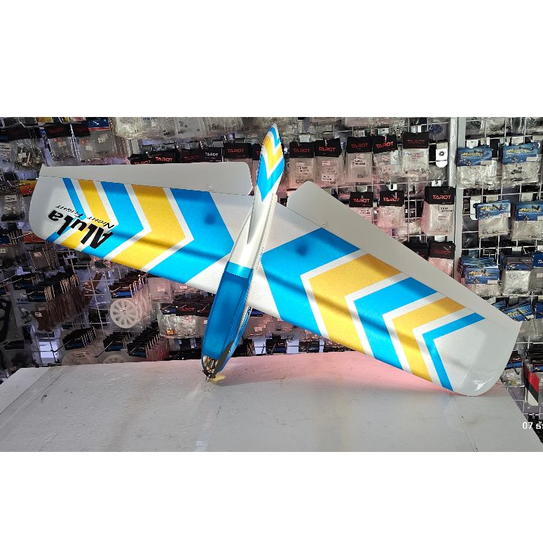 ลำมิตนิยมโมเดล ALULA Wing 1.2 M ติดไฟมาแล้วในตัวเหลือต่อปลั๊ก | Shopee ...