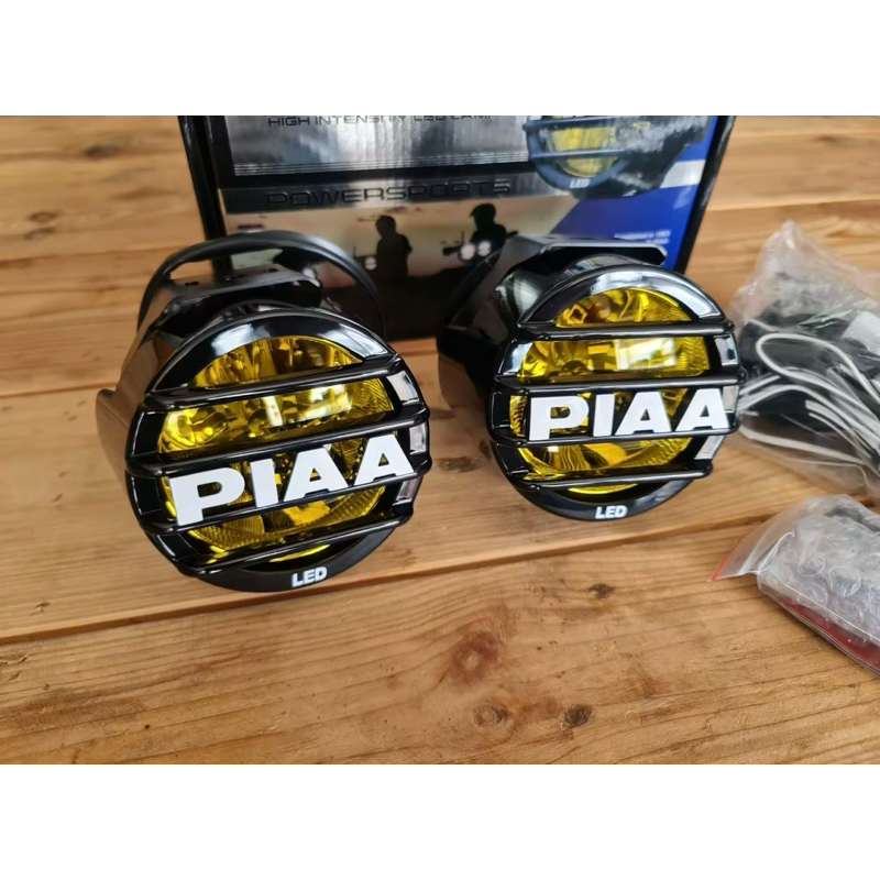 ไฟสปอตไลท์ PIAA แท้ 1000% จากญี่ปุ่น LED LAMP LP530 3.5" YELLOW/คู่ ไฟเหลือง2ดวง พร้อมชุดสายไฟ ...