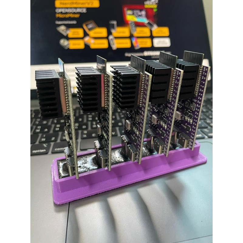 Nerd miner V2 esp32 s3 แรงขุดประมาณตัวละ 78 KH/s | Shopee Thailand