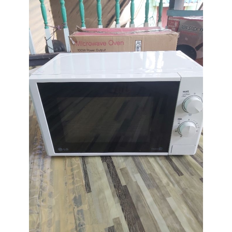 ไมโครเวฟ lg 20L(ใช้งานแค่2ครั้ง) | Shopee Thailand