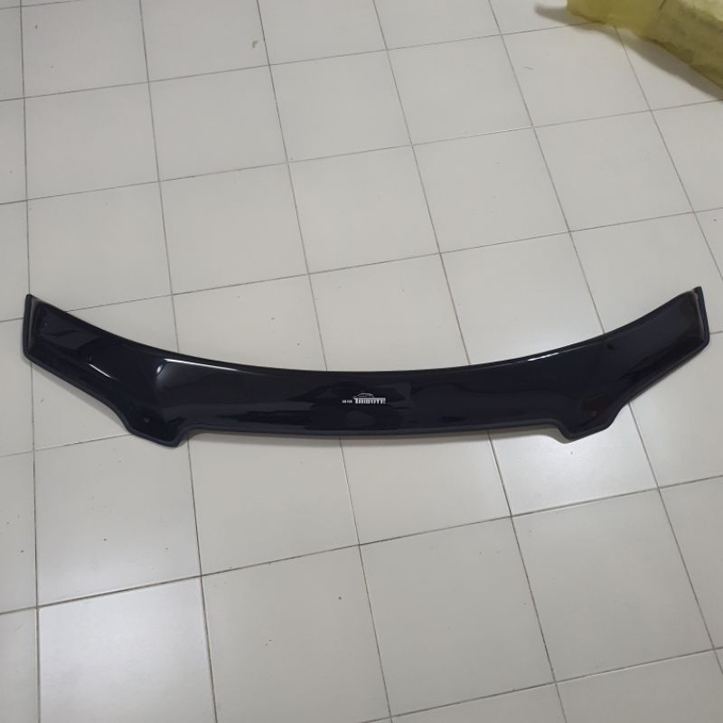 คิ้วกันแมลง กันแมลงฝากระโปรงหน้ารถยนต์ MAZDA TRIBUTE สีดำ ใส่มาสด้า ท ...