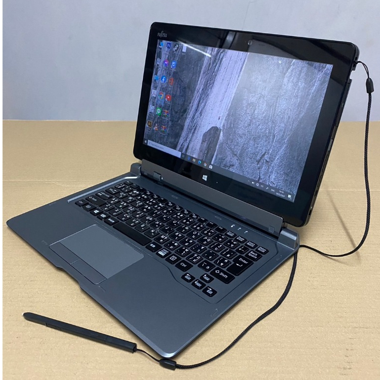 แท็บเล็ต2in1 Fujitsu ArrowsTab Q616/P cpu CoreM m3-6y30(RAM:4GB/SSD ...
