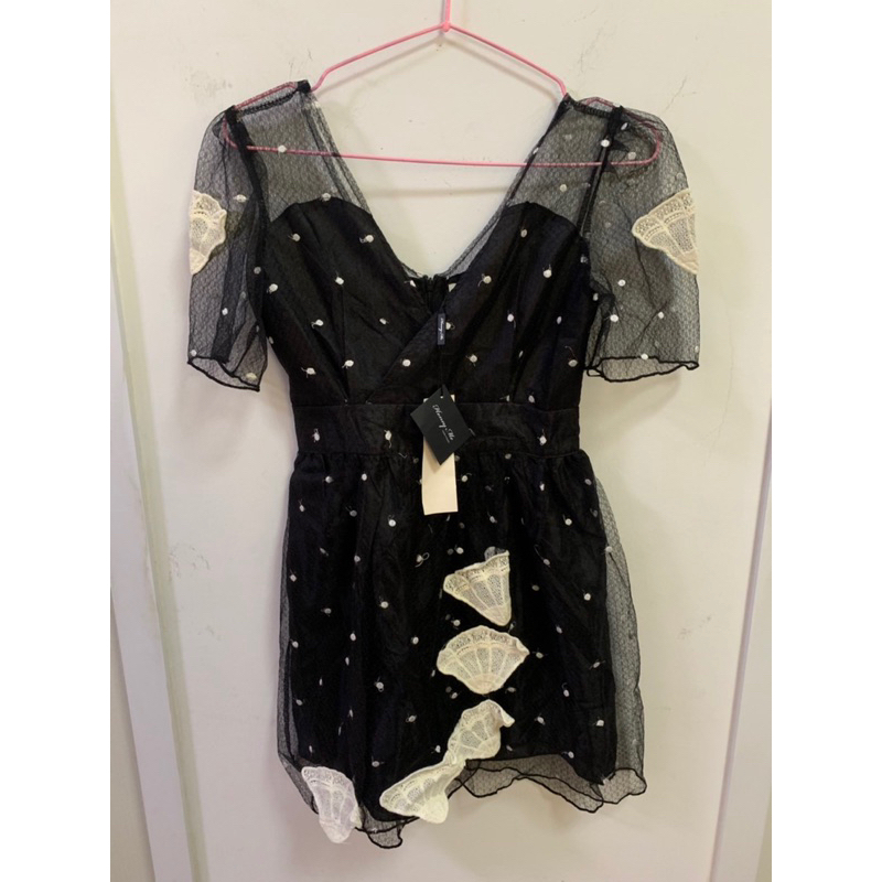 มินิเดรสคุณหนูปักจุดปักหอย sizeS Honey Meใหม่มือ1ป้ายห้อย พร้อมส่ง ...