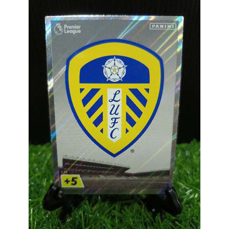 2022-23 Panini Adrenalyn XL English Premier League Club Crest Leeds ...