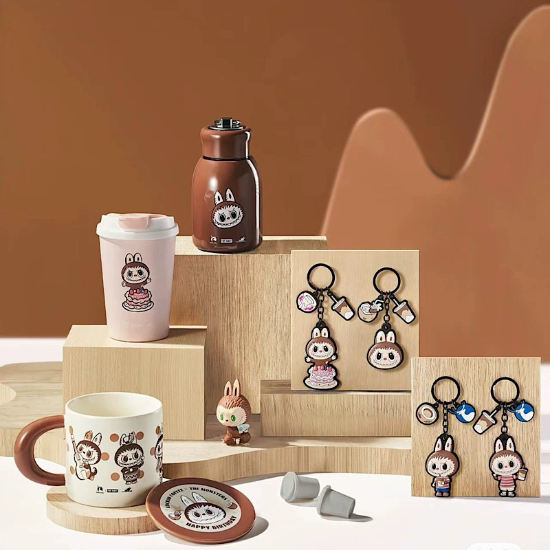 [ พร้อมส่ง ] Labubu X Luckin Coffee มีจำหน่ายแค่ที่ประเทศจีน | Shopee ...