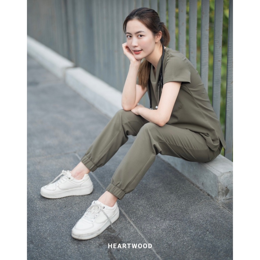REKA SCRUBS - สี Heartwood - MOTIF (ชุดสครับแพทย์ พยาบาล พร้อมปักชื่อ ...