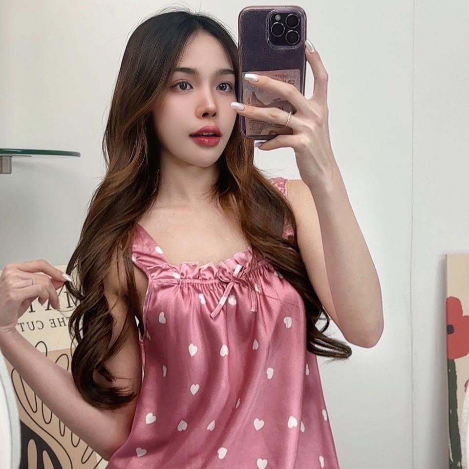 ชุดนอนผ้าซาติน พิมพ์ลายน่ารัก เนื้อผ้าใส่สบาย ไม่ร้อน ดีเทลผูกโบว์ S43 | Shopee Thailand