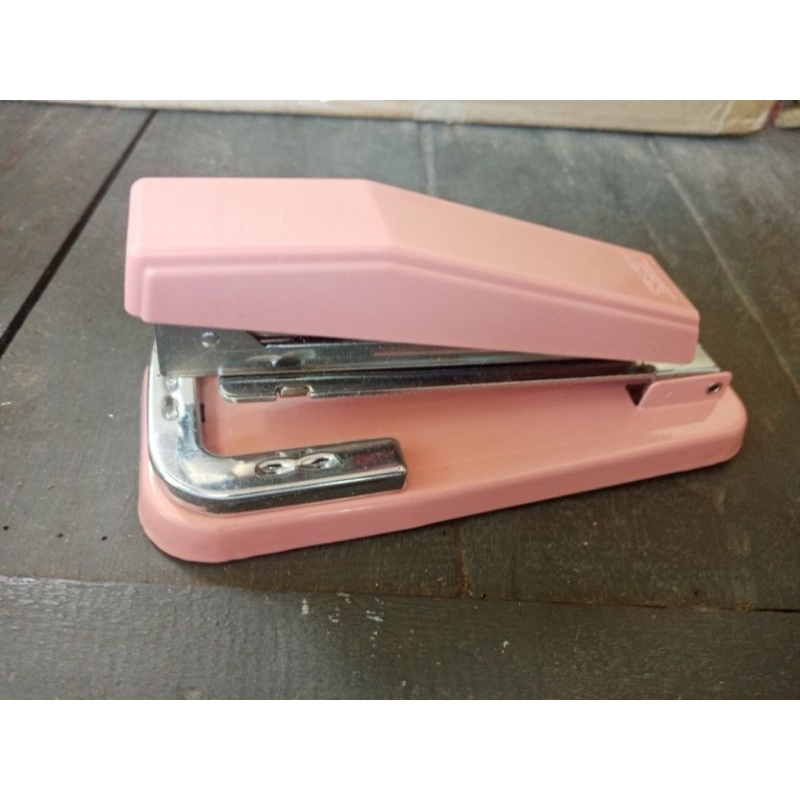Deli 0414 Stapler แม็ก เย็บ กระดาษ เครื่องเย็บกระดาษ หมุนได้ 360 องศา ...