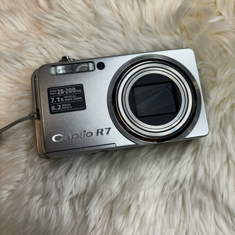 กล้องดิจิตอลเก่า Ricoh CAPLIO R7 | Shopee Thailand