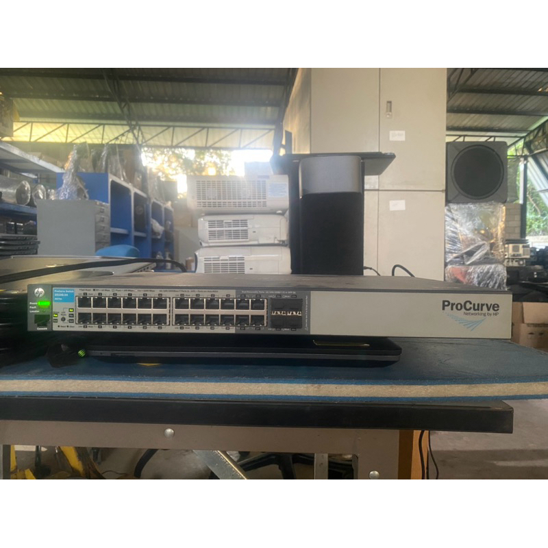 HP ProCurve Switch 2510G-24 (J9279A) 20-Port 10/100/1000Base-T + 4-port ...