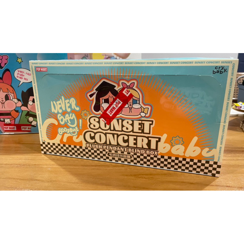 พร้อมส่งจากไทย 🇹🇭 • POPMART : crybaby sunset concert. ของแท้ 100% ...