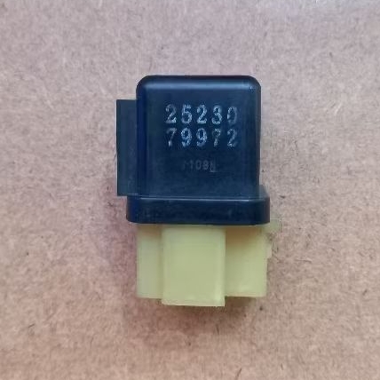 รีเลย์ นิสสัน #25230-79972, 5 pin/12V Relay Nissan มือสอง ของแท้ Nissan ...