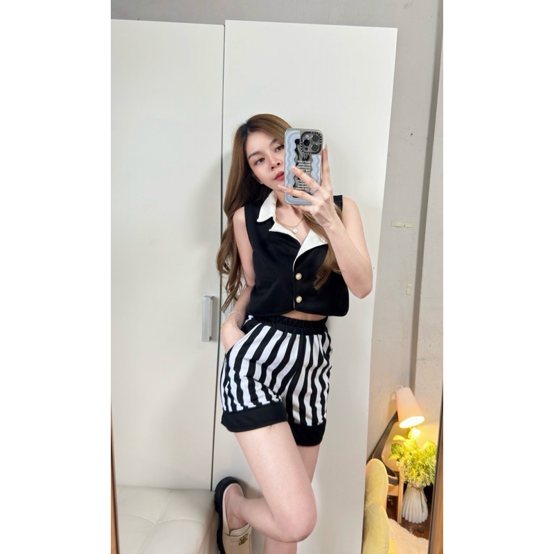 Roseshop เซท2ชิ้น เสื้อคอปก ทรงปล่อยๆ ติดกระดุมหน้า มาพร้อมกางเกงขาสั้น ลุคชิวๆแต่น่ารักเกิน ...