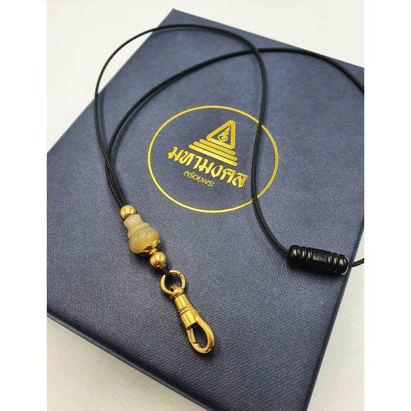 SC115 สร้อยเชือกร่ม 1.2 มิล แต่งด้วยน้ำเต้าเขาควายเผือก 1 องค์ พร้อม ...