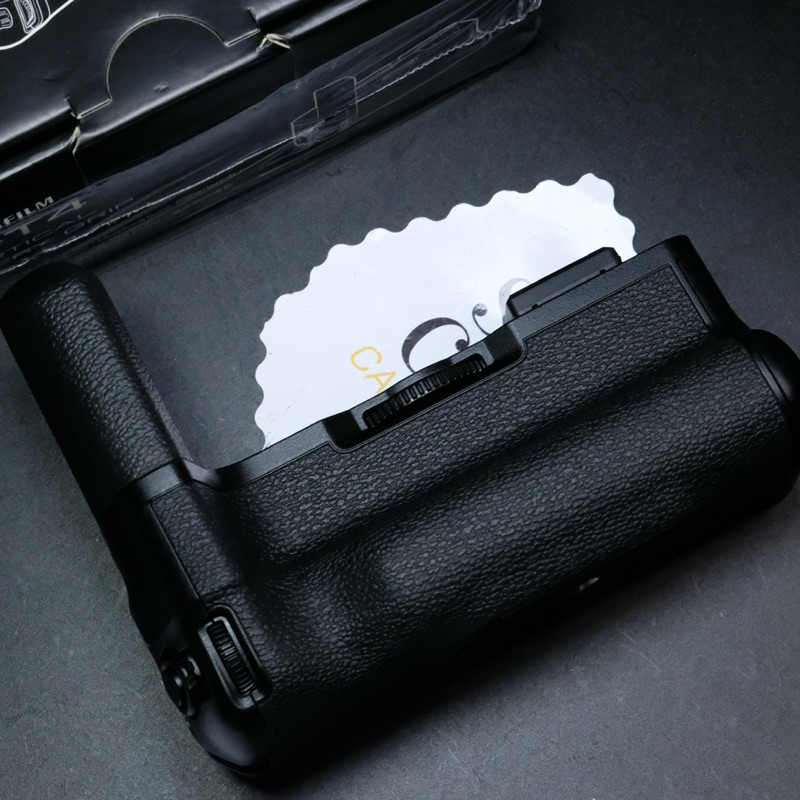 VG-XT4 ( Battery Grip For XT-4 ) (มือสอง) | Shopee Thailand