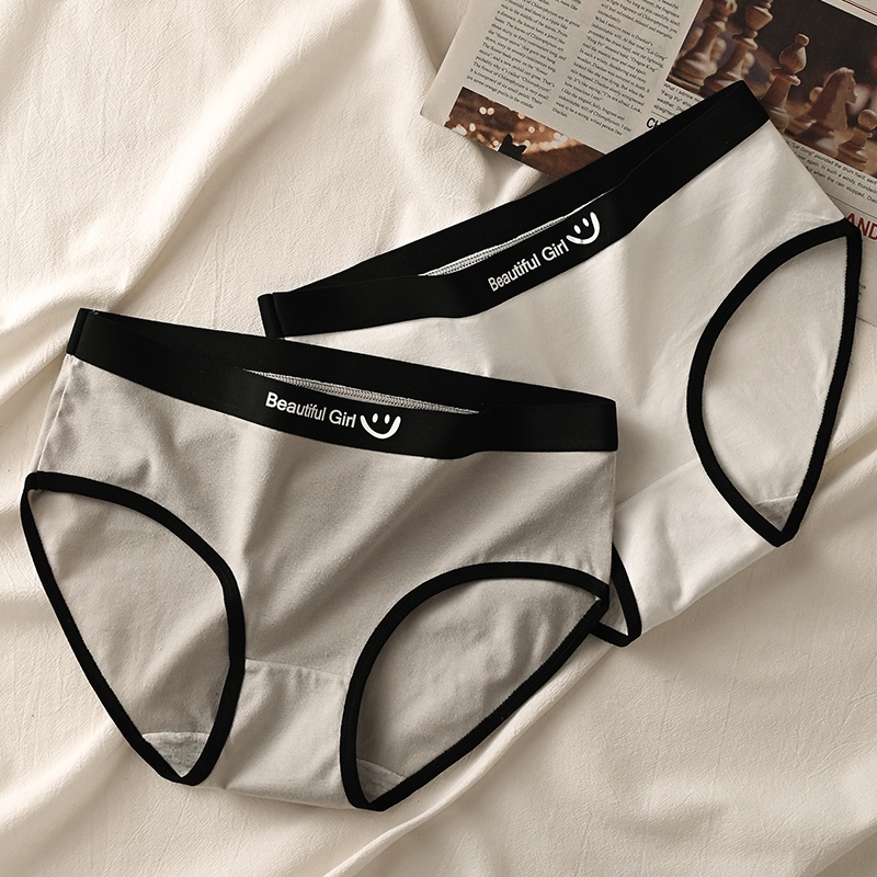 CS021.KSกางเกงในผู้หญิงน่ารัก เอวกลาง ใส่สบายผ้านุ่ม ระบายอากาศได้ดี ...