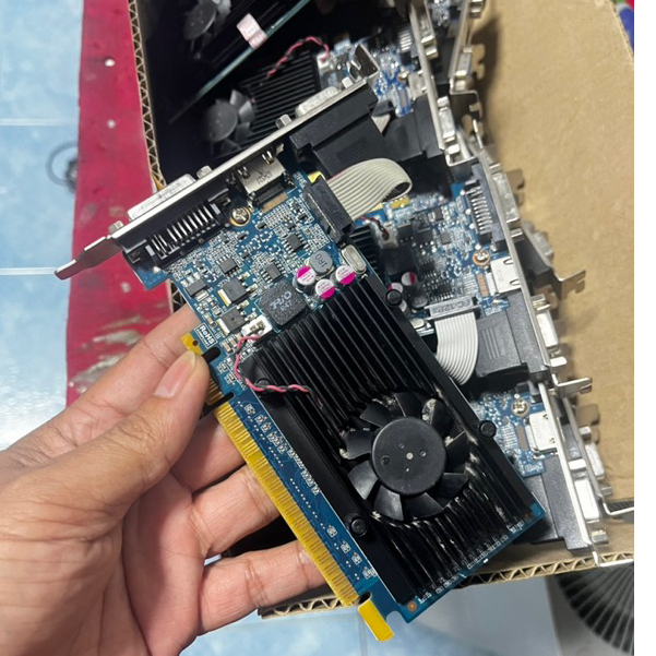 P1310 NVIDIA GEFORCE GT520 1GB DDR3 64BIT HDMI / VGA / DVI | Shopee ...