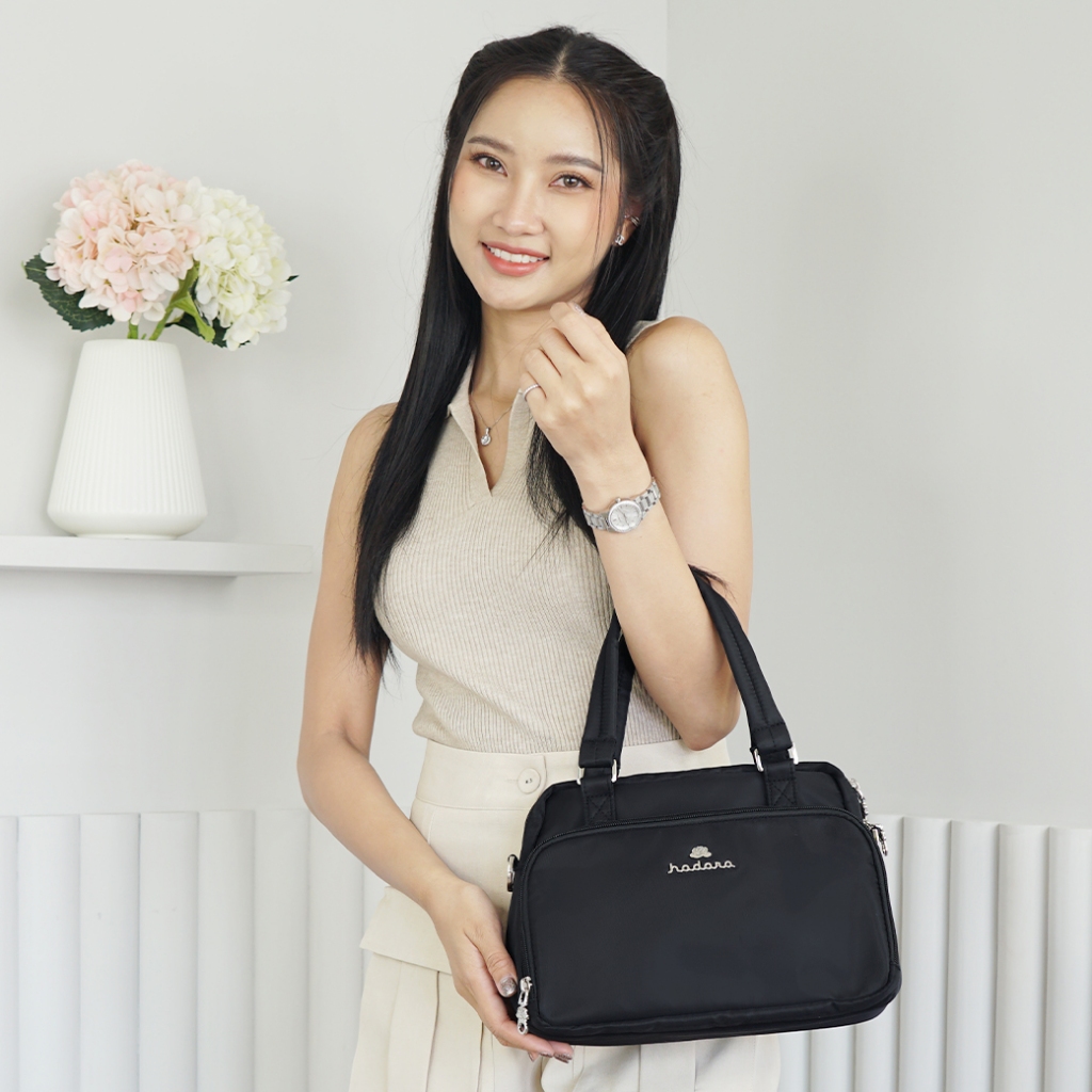 Hadara กระเป๋าครอสบอดี้ รุ่น Story 19 ทรงเหลี่ยม ช่องจัดเก็บ 24 ช่อง กันน้ำได้ 80% | Shopee Thailand