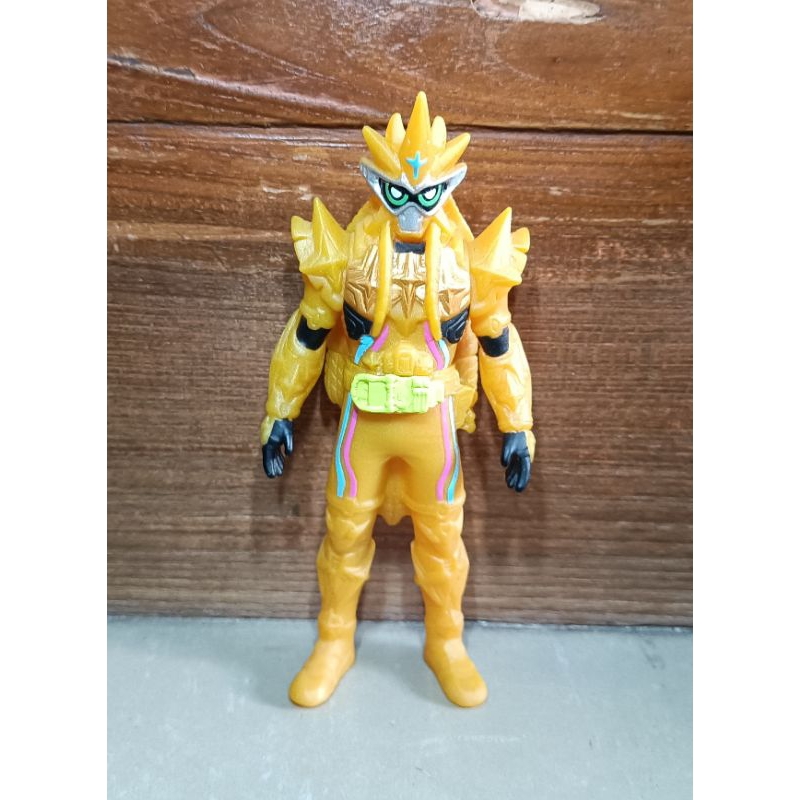 โมเดลฟิกเกอร์มาสไรเดอร์ Gai,EX-AID,OOO ตัวเล็ก มือ2มีตำหนิรอยบ้าง | Shopee Thailand