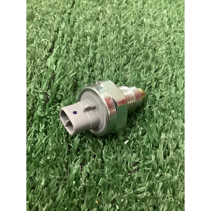 💥แท้ห้าง💥สวิทไฟถอย วีโก้ , MTX , D4D , ไทเกอร์ TOYOTA | Shopee Thailand