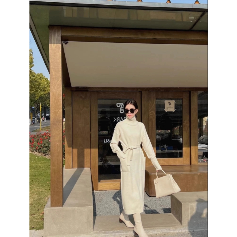 รหัสสินค้า B1560 เดรสไหมพรมยาวคอเต่ามีทั้งแบบบุขน และไม่บุขนค่ะ ดีไซน์ ...