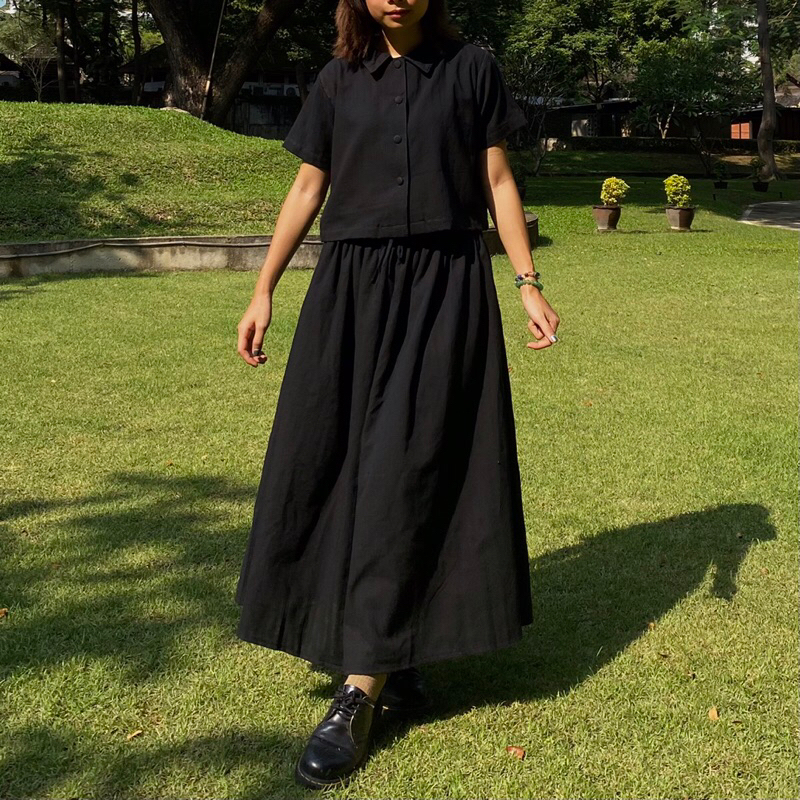 (พร้อมส่ง) Black Ren top & Jolie skirt ชุดเสื้อกระโปรงผ้าฝ้ายทอลายริ้ว | Shopee Thailand