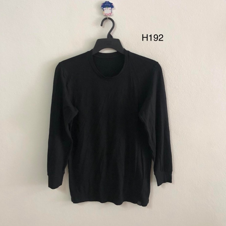 M(ช) Heattech Extra Warm (H192) แบรนด์ uniqlo ยูนิโคล่ | Shopee Thailand