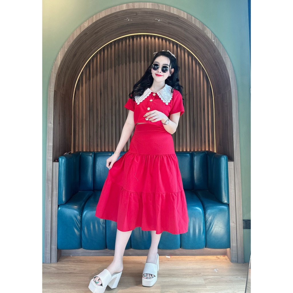 พร้อมส่ง A2541 ( L131 ) ชุดเซตกระโปรงผ้าครัช เสื้อครอปบัวผ้าลูกไม้กระดุมเมอแรง+กระโปรงชายระบายสม ...