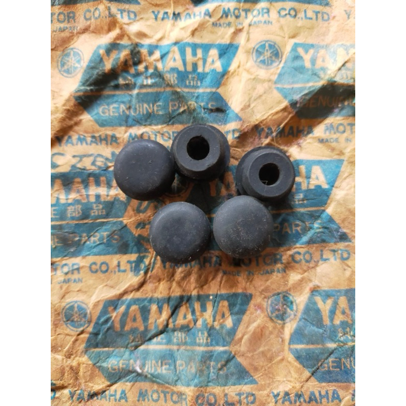 ยางปิดรู น็อตขันคาร์บูเรเตอร์ ฝาครอบครัช Yamaha YL2 YG5 YG1 U5 U7 YA5 ...