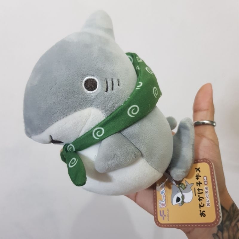 ตุ๊กตาฉลาม Odekake Kozame shark ลิขสิทธิ์ญี่ปุ่นแท้ | Shopee Thailand