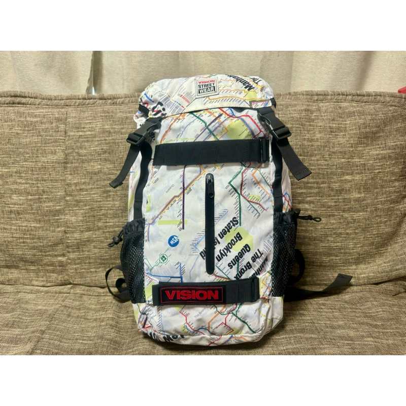 กระเป๋าเป้ Vision Street Wear Backpack limited location ขนาด 35 ลิตร ...