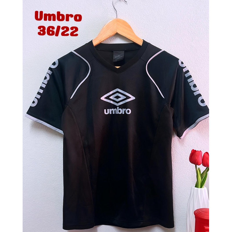 เสื้อกีฬา umbro แท้ 100% | Shopee Thailand