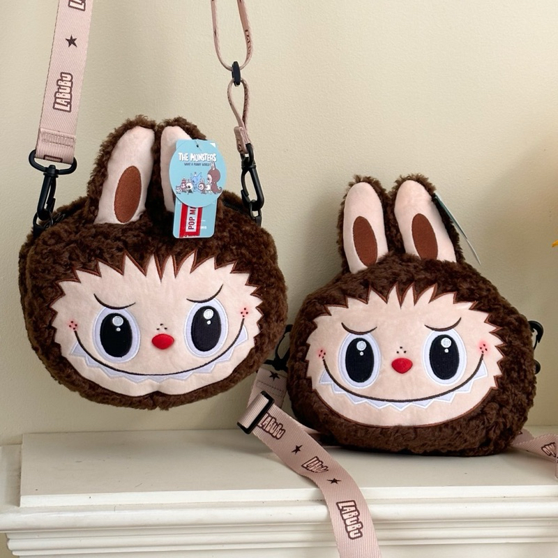 พร้อมส่ง Labubu crossbody กระเป๋าสะพายข้าง มีแค่ที่ popland ที่เดียว ...