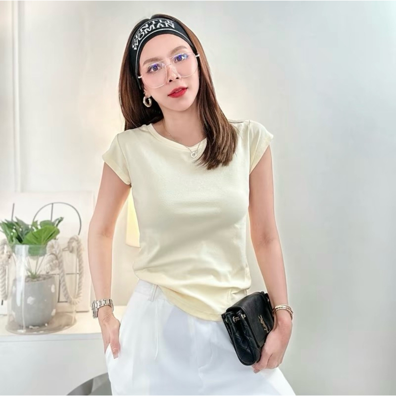 042พร้อมส่ง*ป้ายDeezyy เสื้อยืดแขนเต่อไชร์1(อกไม่เกิน36) ผ้ายูนิ้วโคล่ เข้ารูปมาก | Shopee Thailand