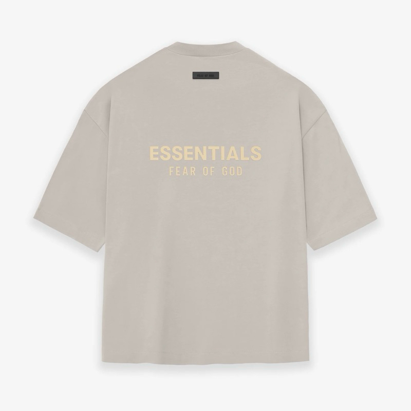 [ลด 30% ทักแชท] เสื้อยืด ESSENTIALS FW23 Tee คอกลม/คอวี (ของแท้ 100% ...