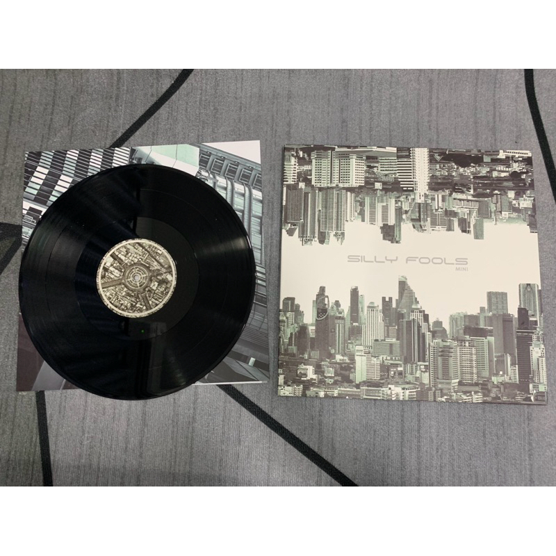 แผ่นเสียง Silly fools ep. mini | Shopee Thailand