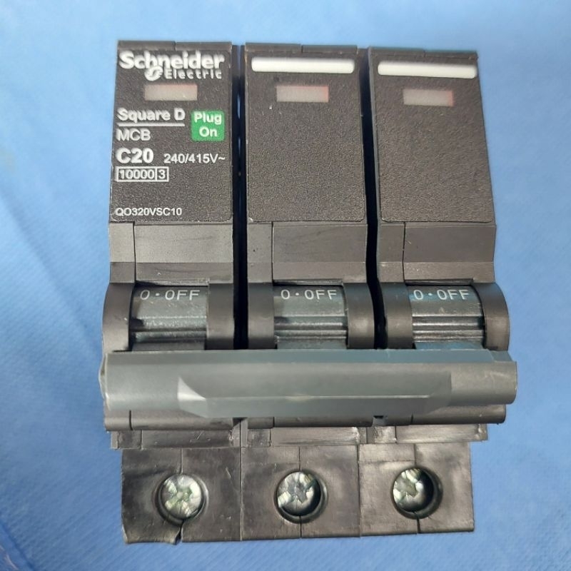 Schneider Square D MCB C20 เซอร์กิตเบรกเกอร์ แบบปลั๊กออน (Plug-On ...