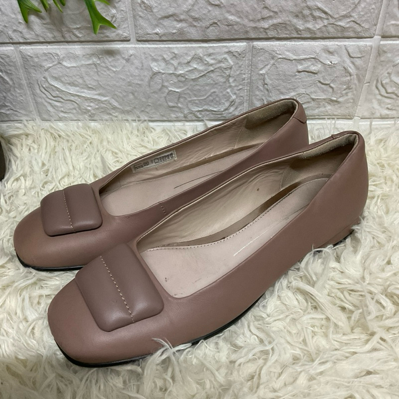 รองเท้าคัชชู ecco Size 36 ยาว 22.5 cm แท้ ใหม่ ไม่มีกล่องาน ขายเพียง 890 บาท | Shopee Thailand