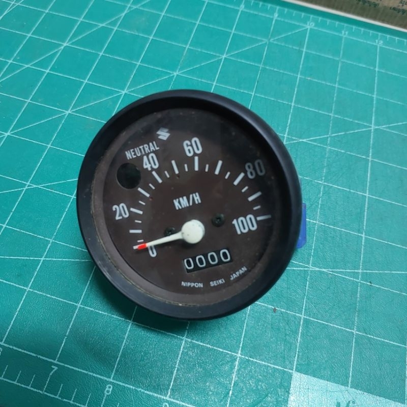 ชุดเรือนไมล์ Suzuki FR80-FR80M รุ่นไฟกลมรุ่นแรก ของแท้ญี่ปุ่นใหม่เก่าเก็บสภาพสวยๆพร้อมใส่ใช้งาน ...