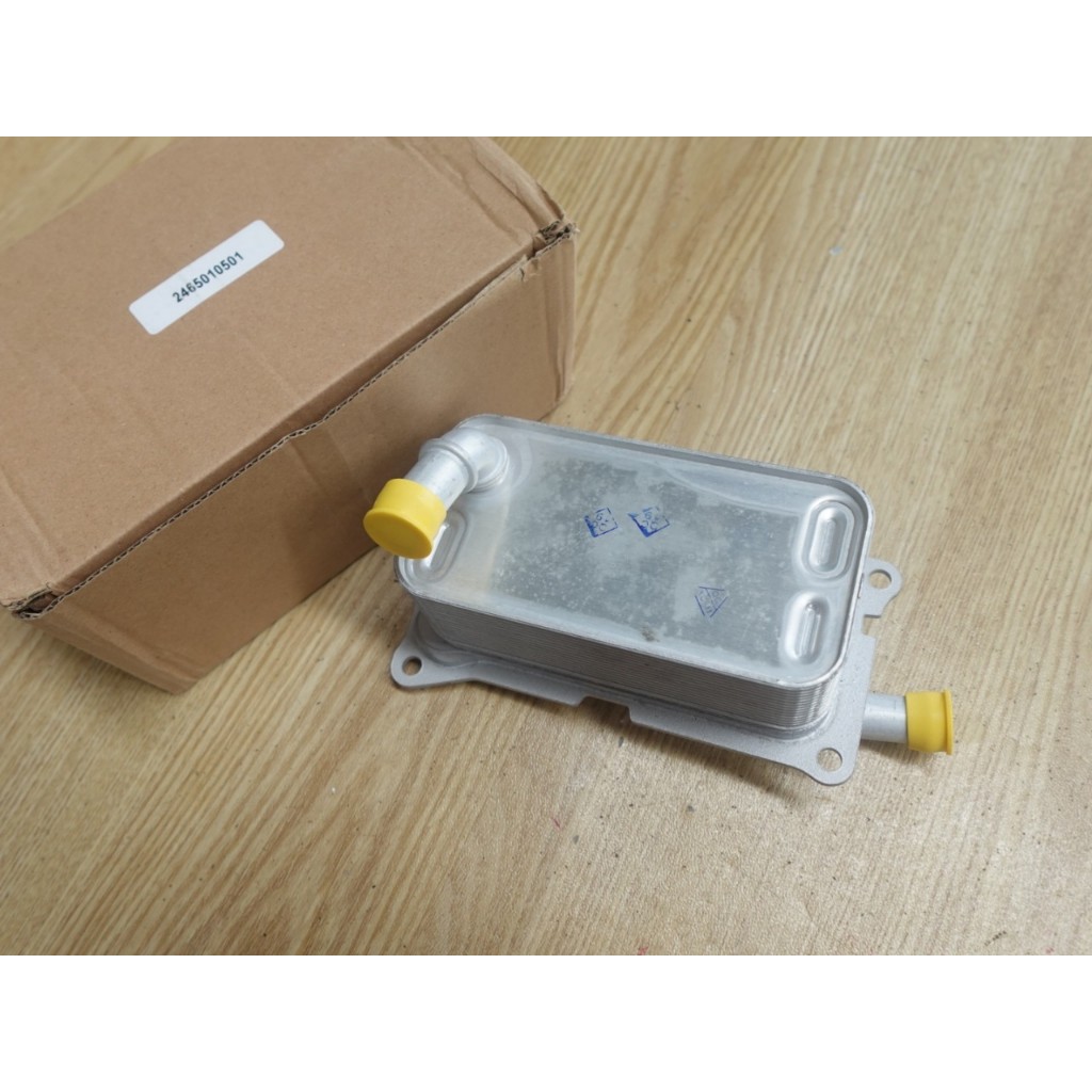 ออยล์คูลเลอร์(Oil Cooler) Mercedes-Benz Mercedes-Benz A-Class W176,CLA ...