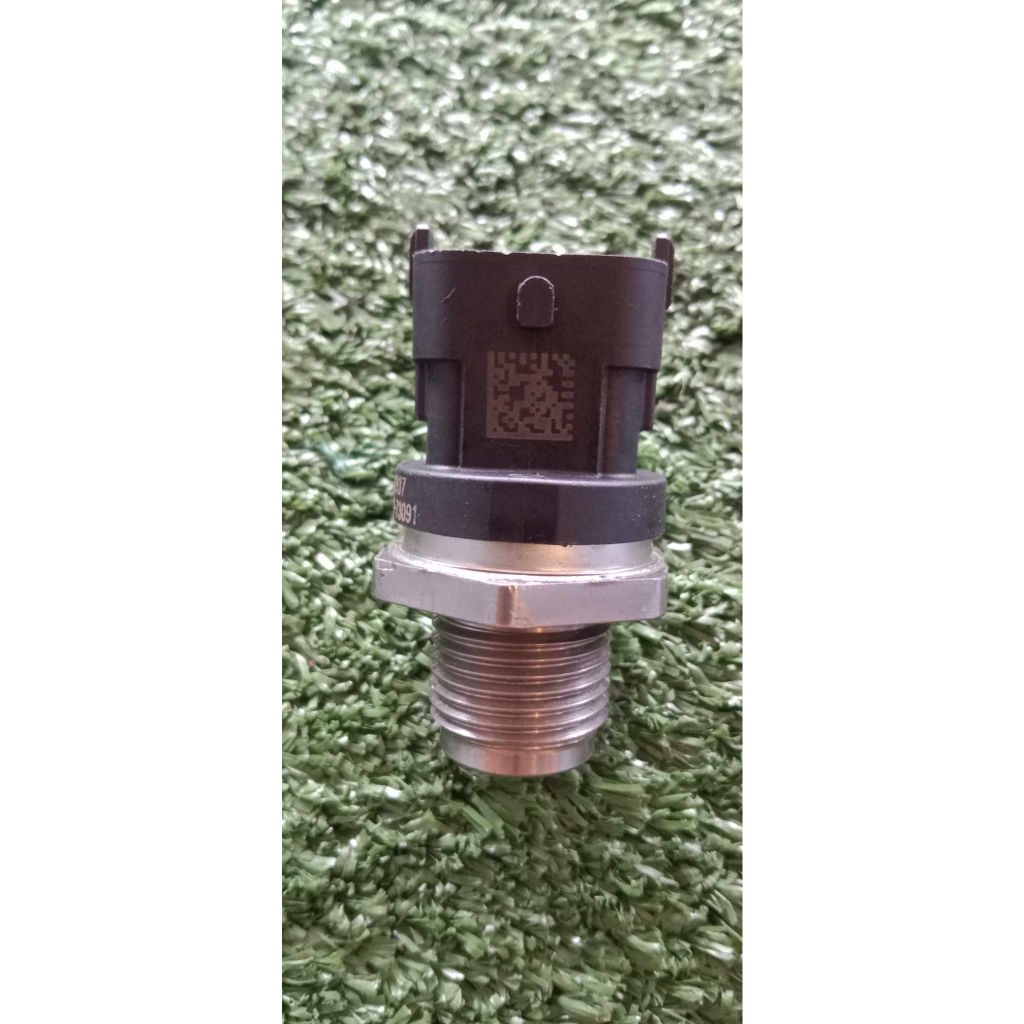 เซ็นเซอร์รางความดัน Bosch 0281002937 Common Rail 0 281 002 937 สำหรับ ...