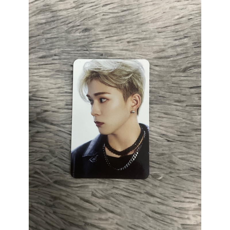 การ์ดอัลบั้ม tag TREASURE reboot ktown digipack | Shopee Thailand